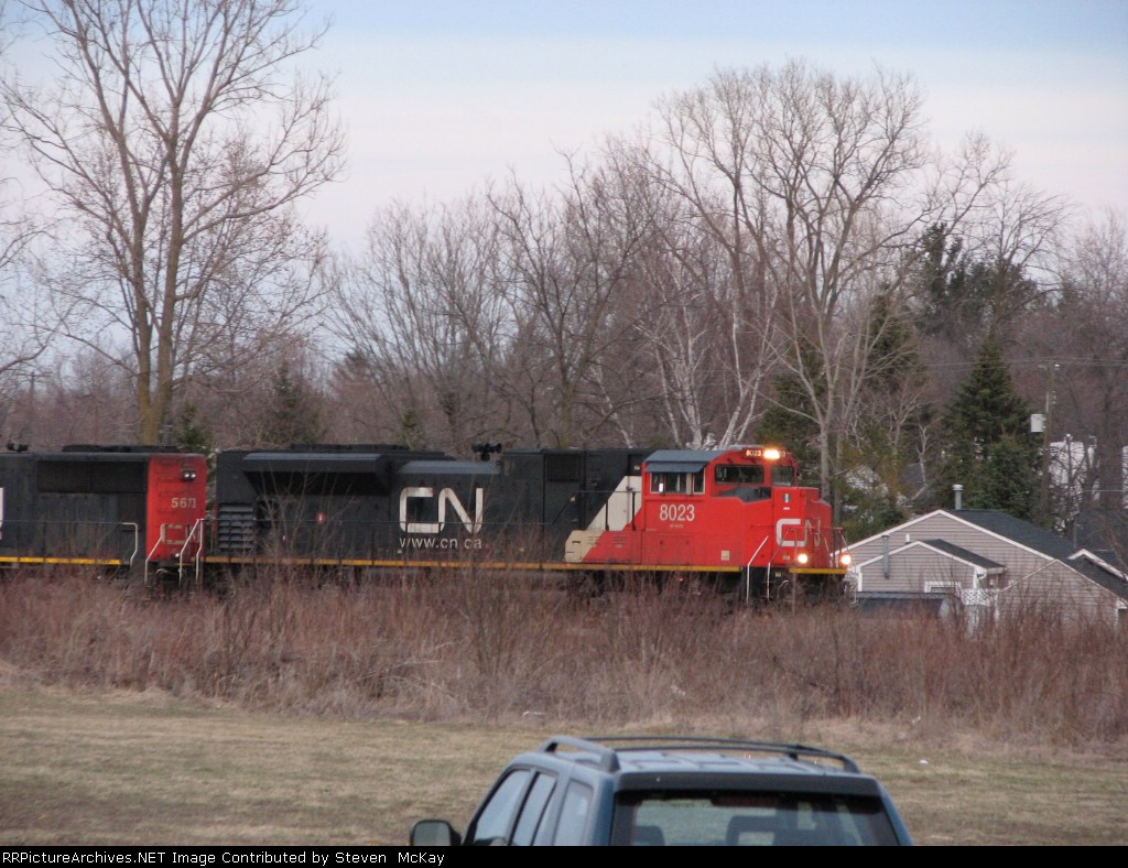 CN 8023